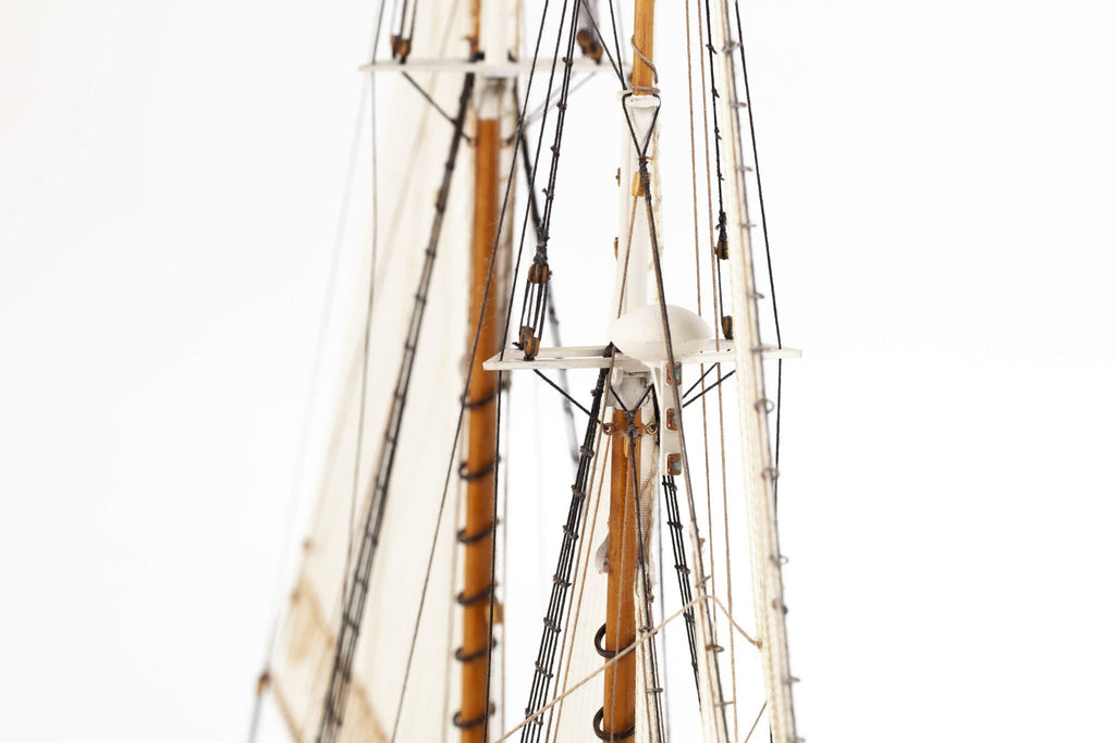 Billing Boats 1/100 Bluenose II – The Hobby Warehouse Ltd